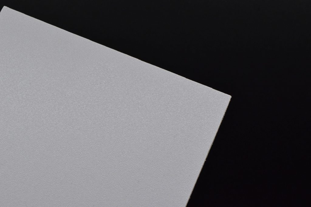 Melamine on Marine Plywood - Laminwood DECO Corporation